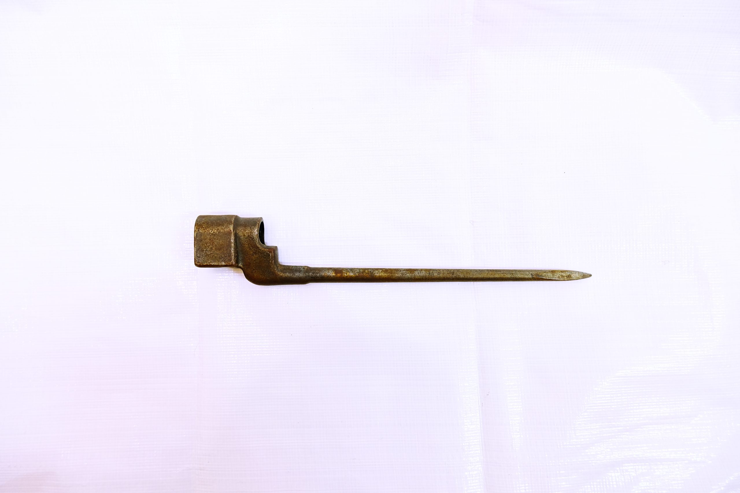 Spike USE 1 – Al Simmons Gun Shop